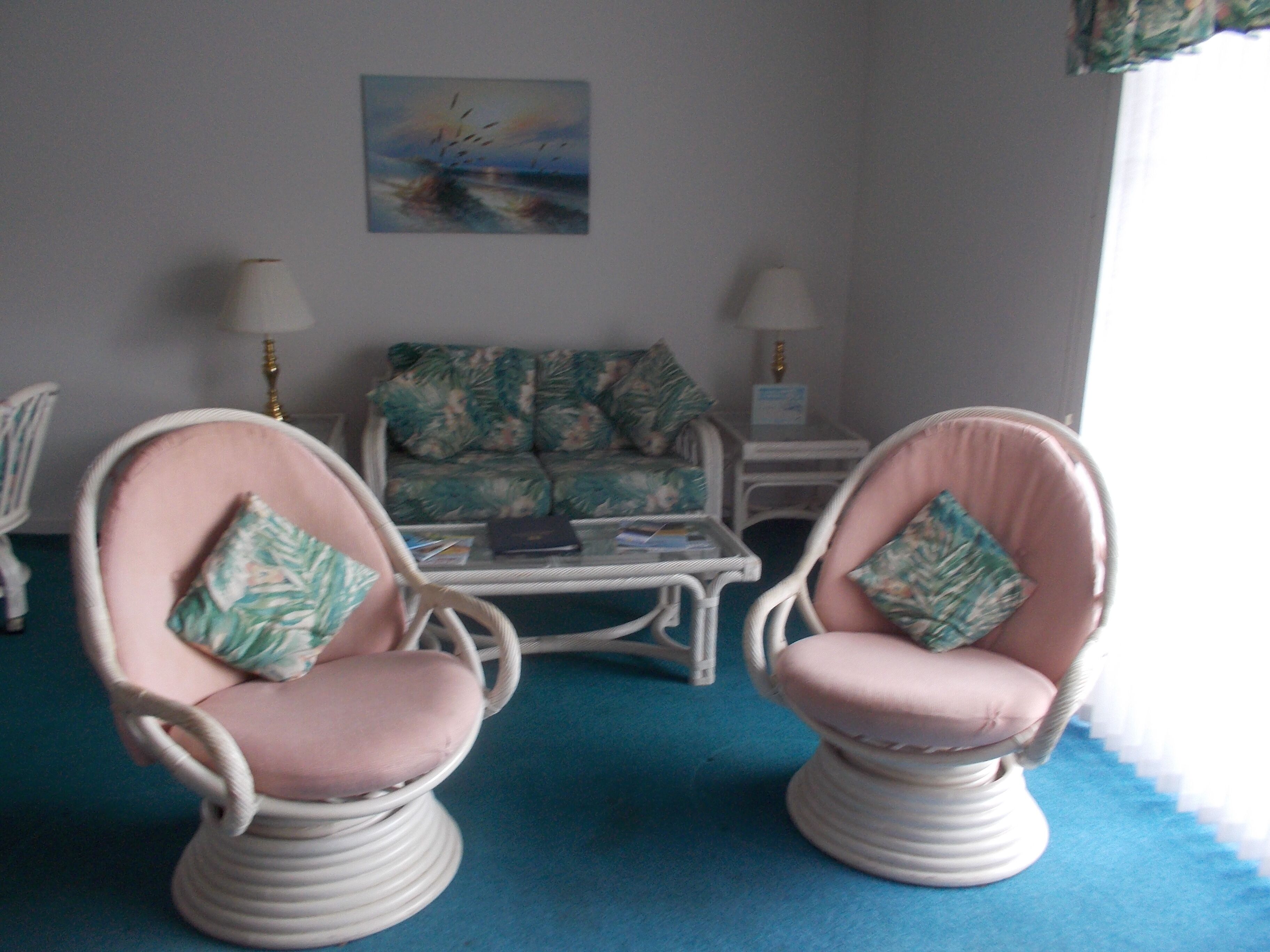 Top Floor With Balcony, Across From Pool & Activity Center, 4 Minutes To Beach - Sunset Beach, NC