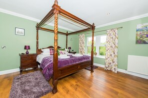 Casa de Campo, 1 cama king-size | 1 quarto, ferro/tábua de engomar, Wi-fi grátis, roupa de cama fornecida 