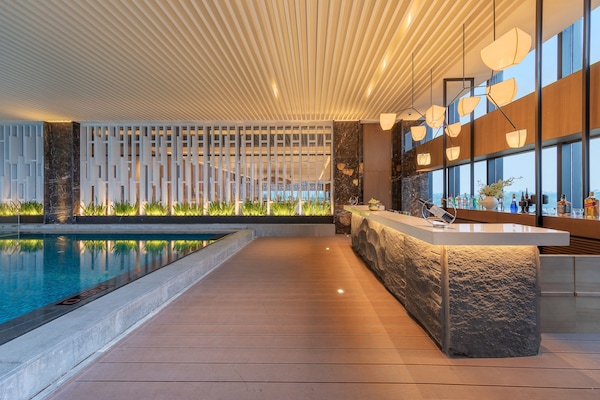 Bar junto à piscina