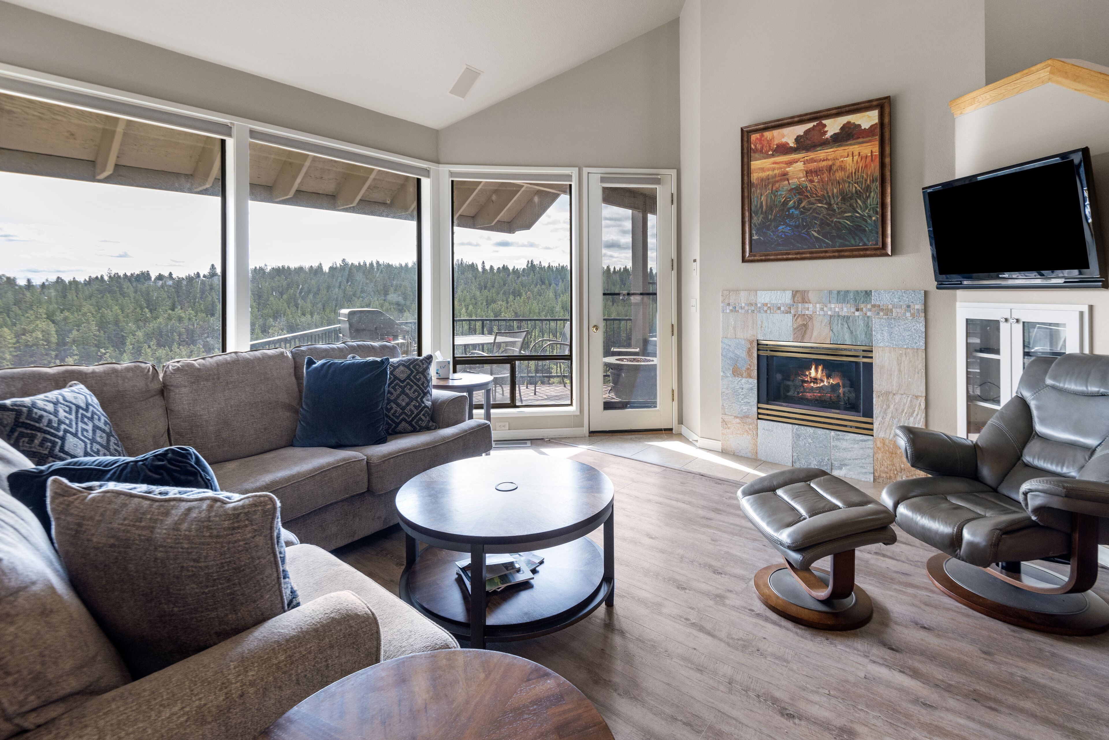 Private Mt. Bachelor Village Suite In Bend With Access To Resort Hot Tubs/pool - Bend, OR