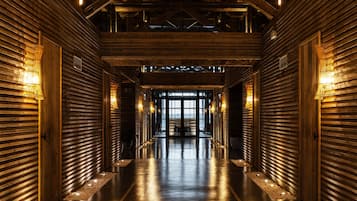Sauna seca, sauna a vapor, massagens musculares profundas