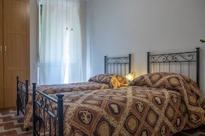 Apartamento, 2 quartos | Wi-fi grátis, roupa de cama fornecida 