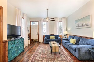 Apartamento | Sala de estar | TV de ecrã plano 