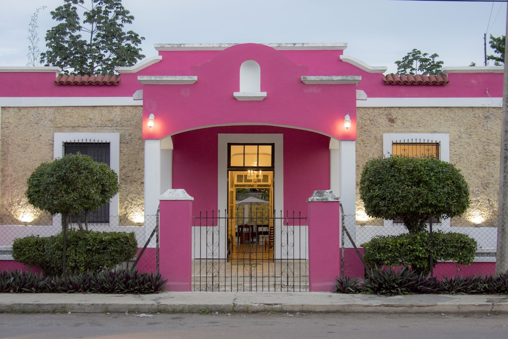 Hostal Rosa Mexicano - Hostel - Mérida