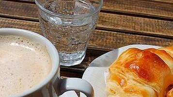 Pequeno-almoço continental diário incluído