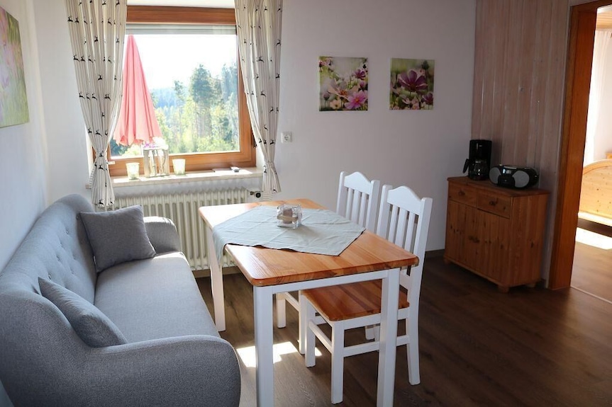Ferienwohnung Hirschenstein (47m2) Mit Balkon & Herrlicher Aussicht - Viechtach
