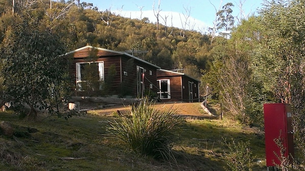 Hobart Bush Cabins - Hobart