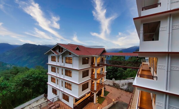Voyage Dream Villa Retreat - Sikkim