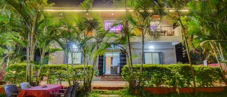 Fachada da propriedade