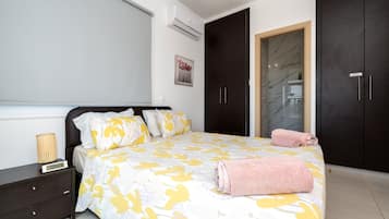 Villa, 3 quartos, piscina privativa | 3 quartos, secretária, quartos insonorizados, ferro/tábua de engomar