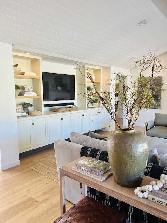 Luxury Designer Home On Golf Course - Paradise, CA