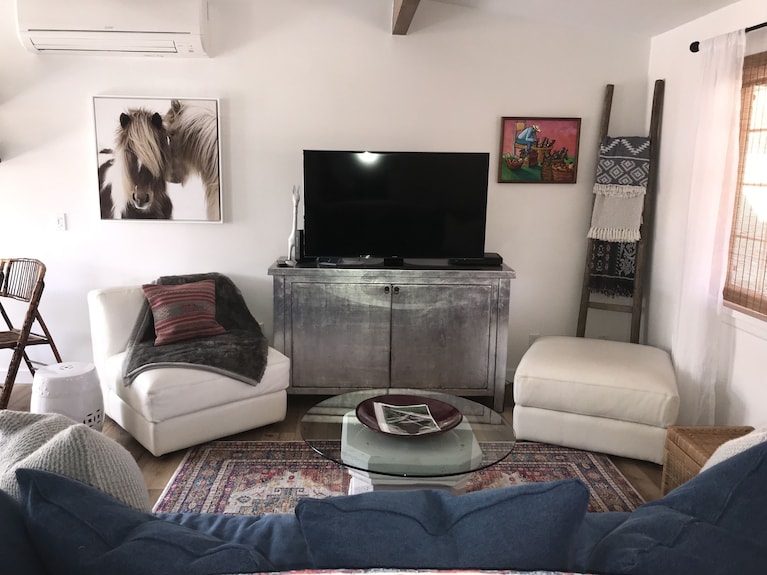 Magnolia Wine Cottage - Sanford Winery, Lompoc