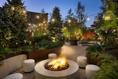 Hotel Indigo Williamsburg - Brooklyn by IHG