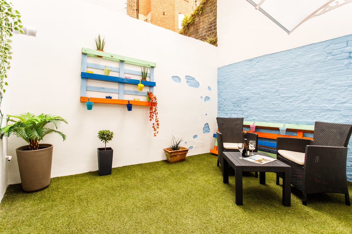 Apartamento Comfort, várias camas, pátio | Terraço/pátio interior