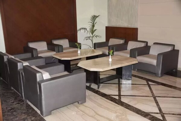 Hotel Regency - Varanasi