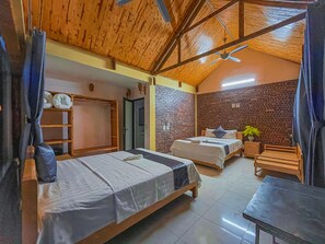 Quarto Familiar | Roupa de alta qualidade, quartos insonorizados, Wi-fi grátis 