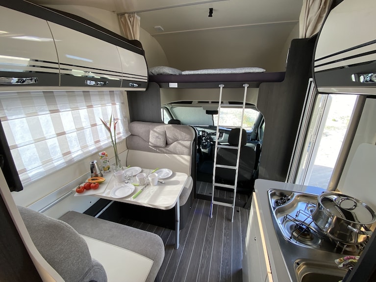 Our Family Motorhome For Up To 6 People - Mira