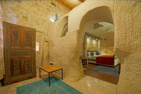 Taru Cave Suites - Ürgüp