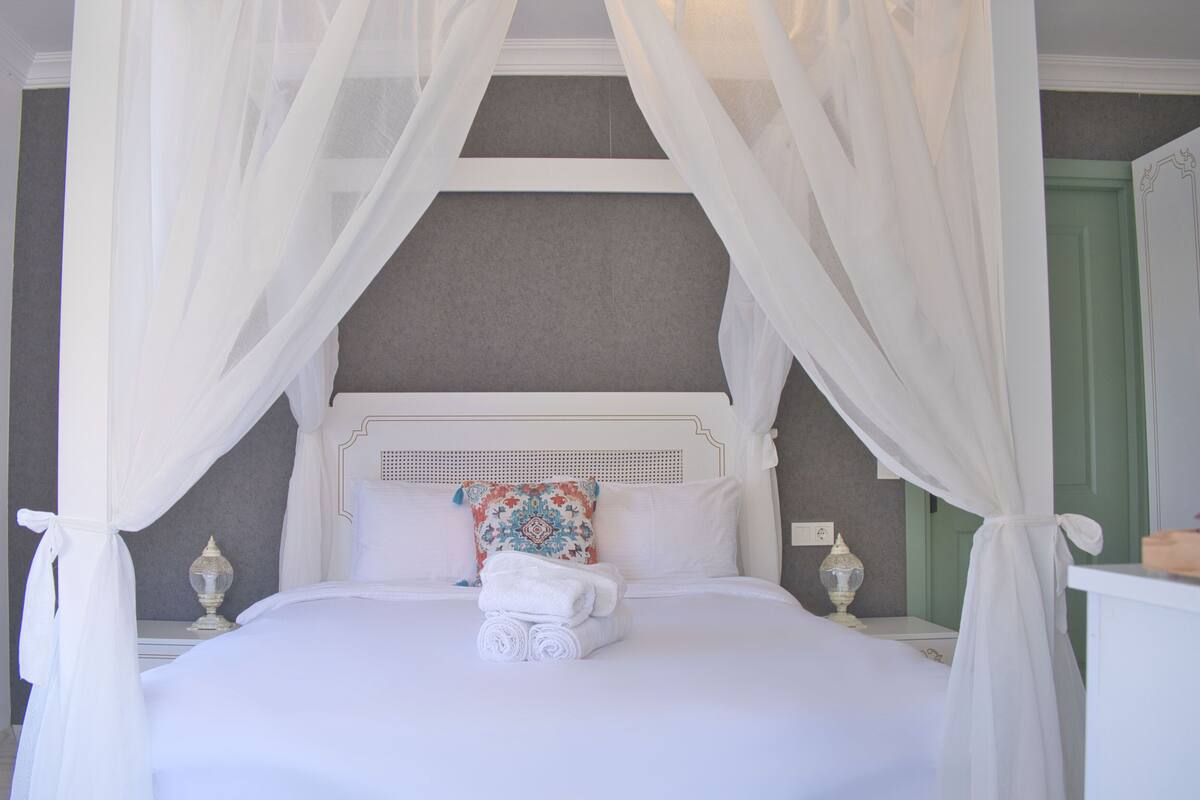 Quarto júnior | Roupas de cama de algodão egípcio, roupas de cama premium, frigobar