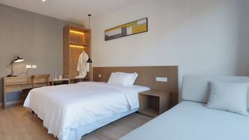 Suíte elite | Escrivaninha, cortinas blackout, quartos à prova de som