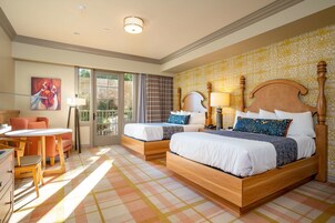 Quarto standard, 2 camas de casal, para não fumantes | Cofres nos quartos, ferros/tábuas de passar roupa, berços grátis