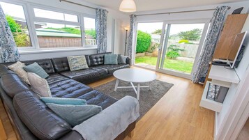 Chalé (3 Bedrooms) | Interior