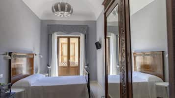 Minibar, Wi-fi grátis, roupa de cama fornecida