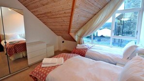 3 quartos, Wi-fi grátis, roupa de cama fornecida 