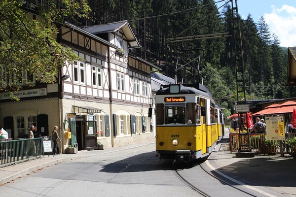 Gaststätte & Pension Lichtenhainer Wasserfall - Bad Schandau