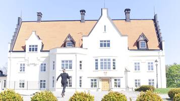 Entrada do alojamento