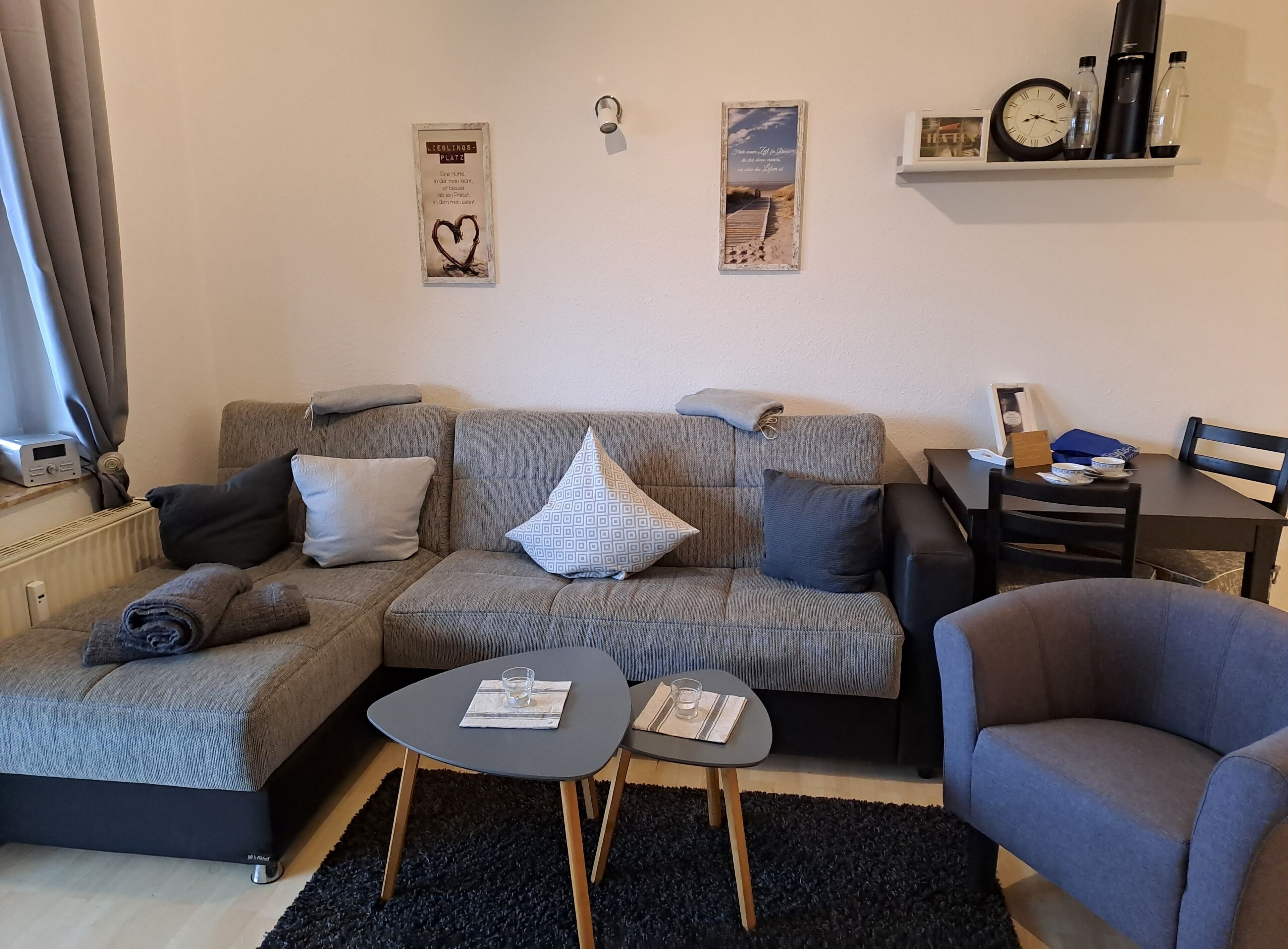 Kleine Wohnung In Dornumersiel  Mit Verglasten Balkon Haus Spieckeroog - Dornum