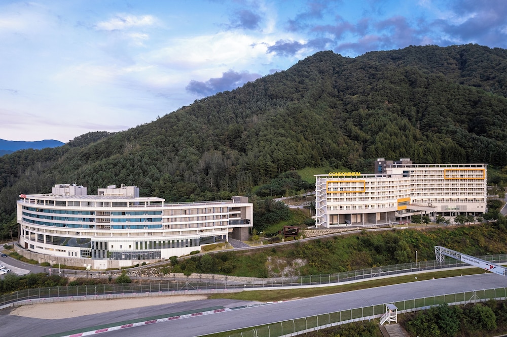 Take Hotel & Resort Inje Speedium - Pyeongchang-gun