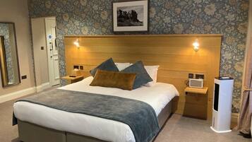 Quarto Familiar | Secretária, ferro/tábua de engomar, Wi-fi grátis