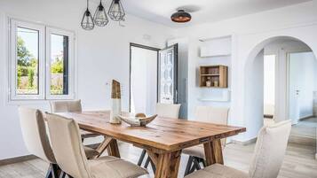 Villa (3 Bedrooms) | Interior