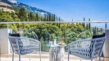 Villa (3 Bedrooms) | Exterior