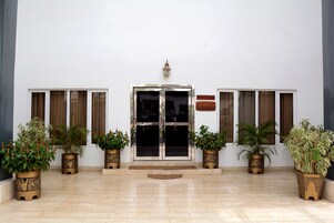 Entrada do alojamento