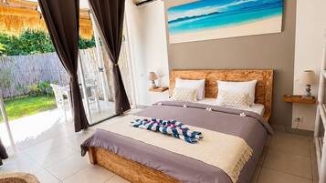 Vila luxo, vista para o jardim | 1 quarto, roupas de cama de algodão egípcio, roupas de cama premium