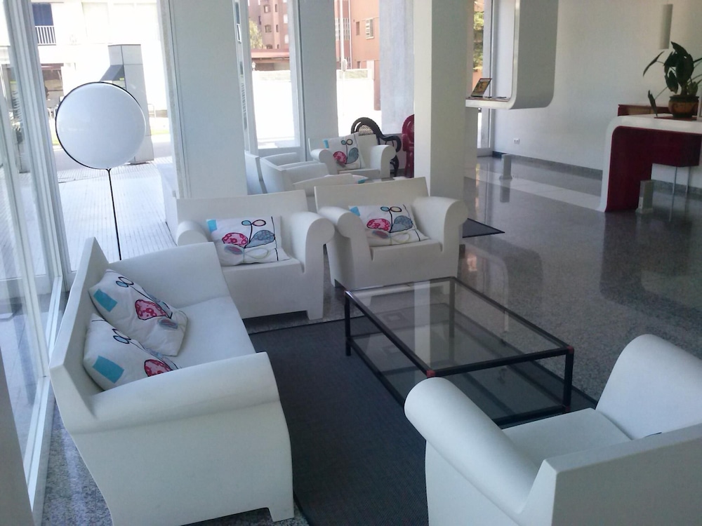 Apartment (3 Adults + 2 Children) Street View - L’Estartit