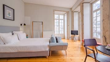 Estúdio, varanda (2) | Quartos insonorizados, ferro/tábua de engomar