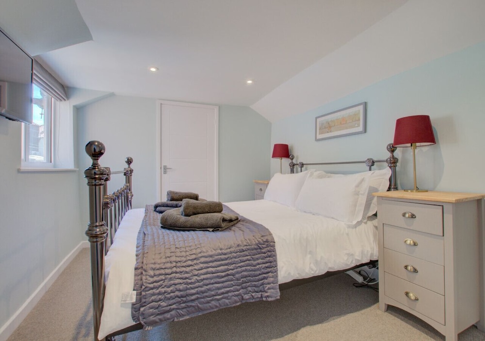 James Cottage - Five Bedroom House, Sleeps 10 - Southwold