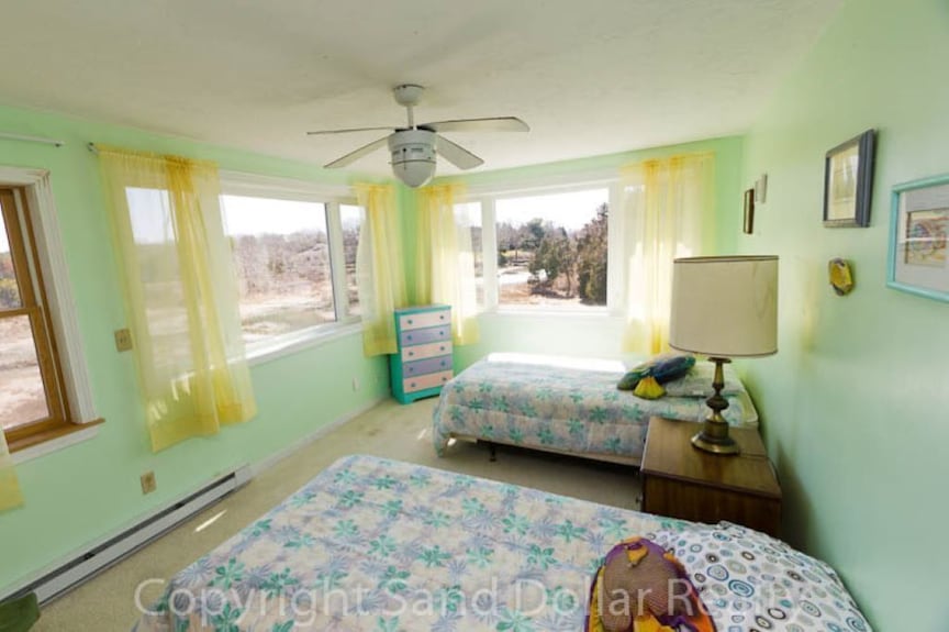 14 Benedict Rd - Marshside Beach Retreat: 3br, Nature Views, Pet-friendly - Falmouth, MA