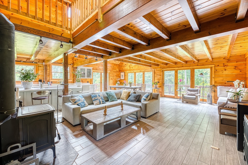 Lujoso Y Encantador Valle De Hudson / Catskills / Upstate Ny Log House - Kingston, NY