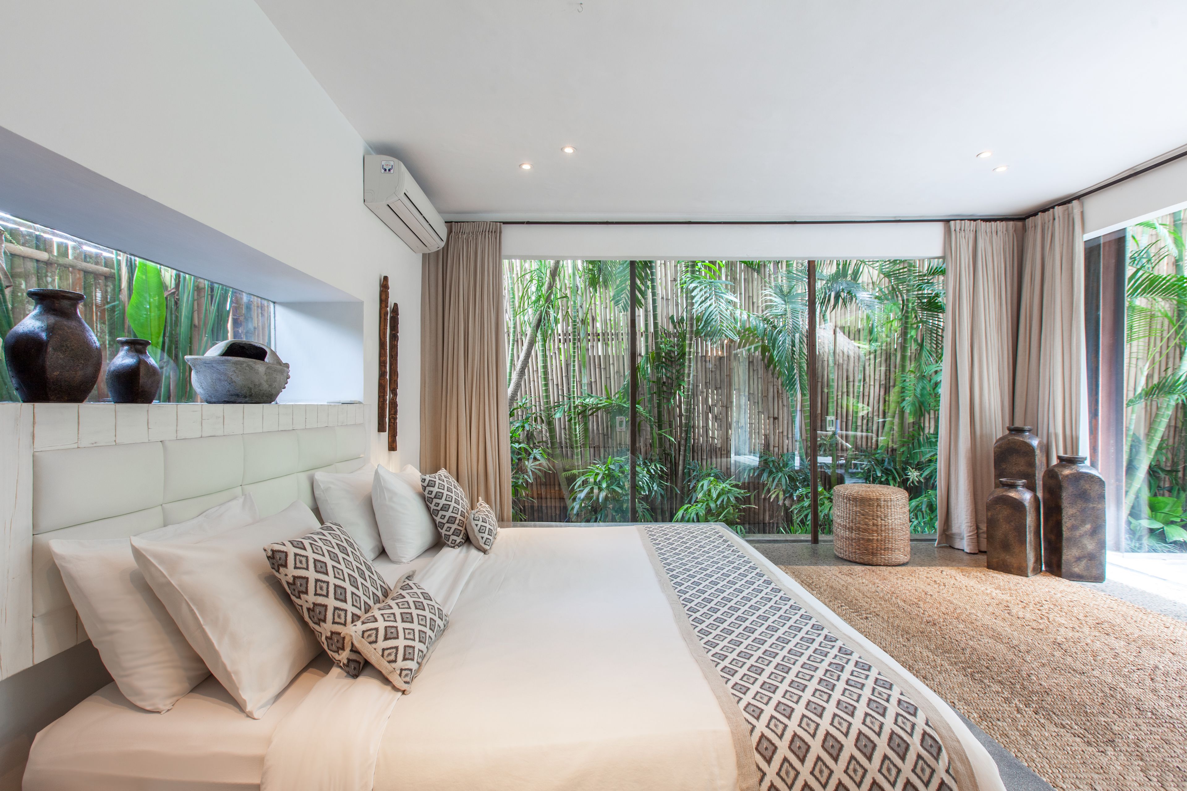 Villa Deluxe, 2 quartos | Cofre no quarto, Wi-fi grátis, roupa de cama fornecida 