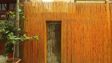 Entrada (vista interior)