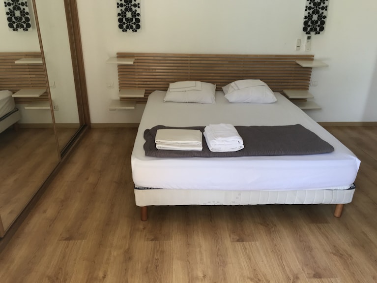 Villa In Der Nähe Von Ajaccio Mit Schwimmbad Im Herzen Der Natur - Korsika