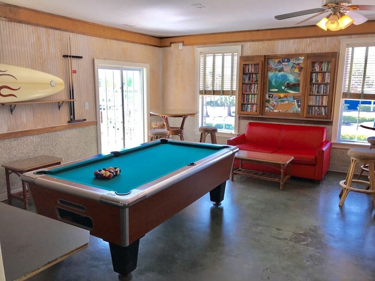 In The Heart Of Ocean Drive! - South Carolina