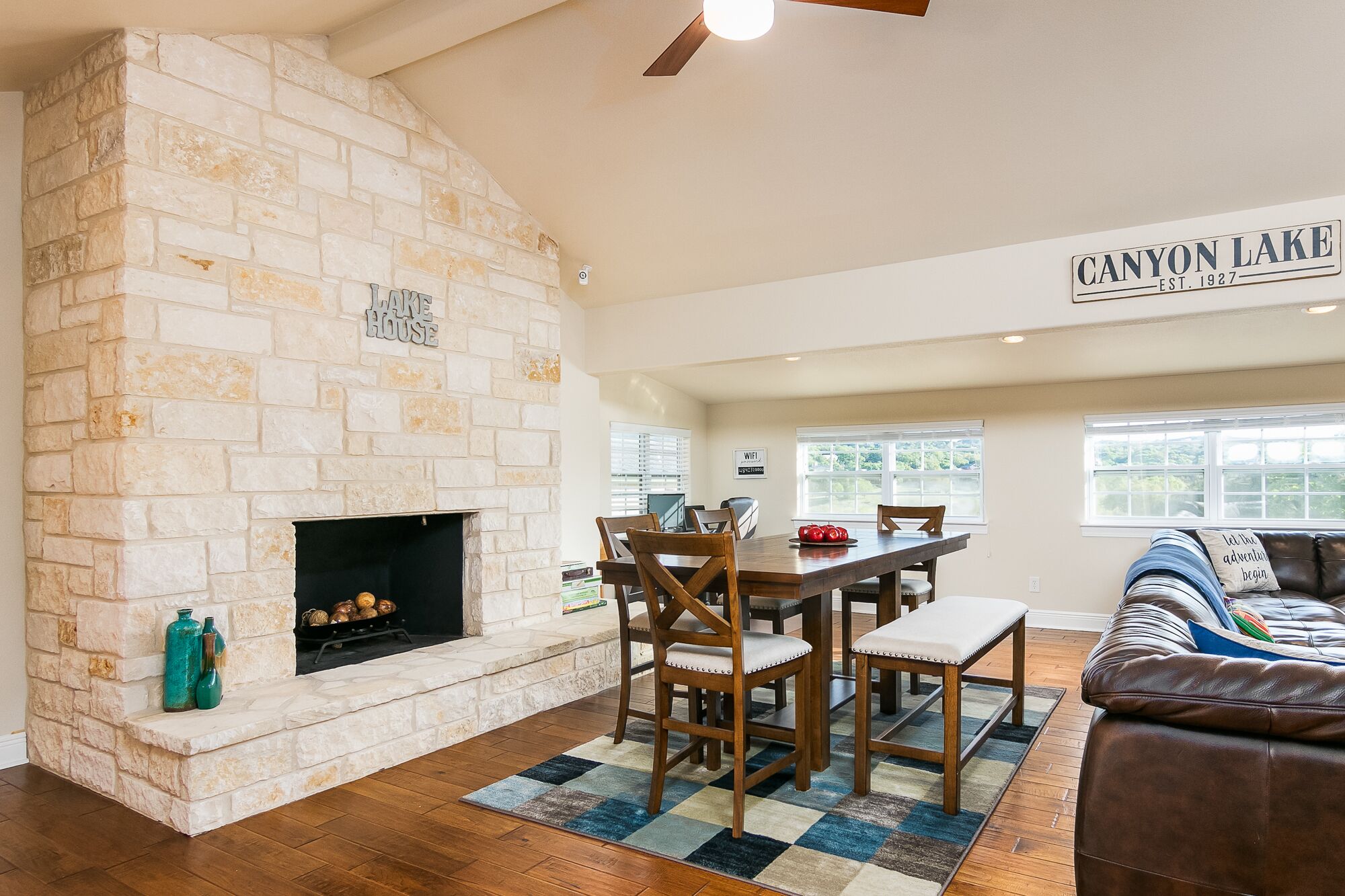 Fun Family Getaway!  Walk To The Lake!  Hot Tub, Cocktail Pool And Views! - Canyon Lake, TX