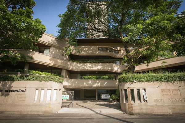 Cozy And Spacious 6br House Central Bangkok - Bangkok