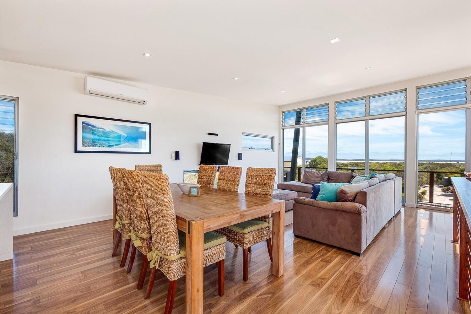 Lakeview - A Modern And Beautifully Designed Holiday Home - Dhilba Guuranda-Innes National Park