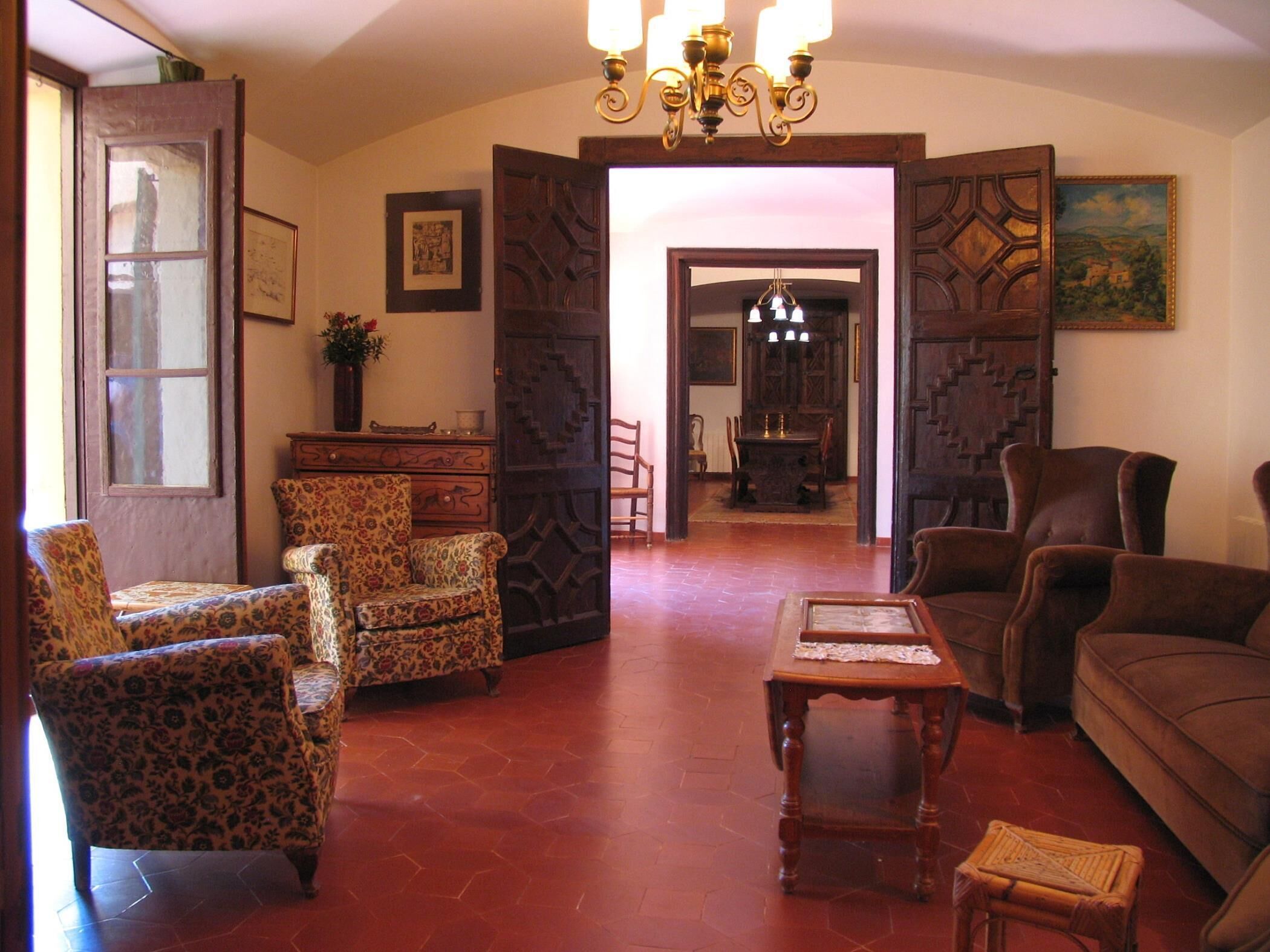 Manor House Garden Of 4500 M2. Pool And Private Barbecue. Near Tarragona - Catalonia